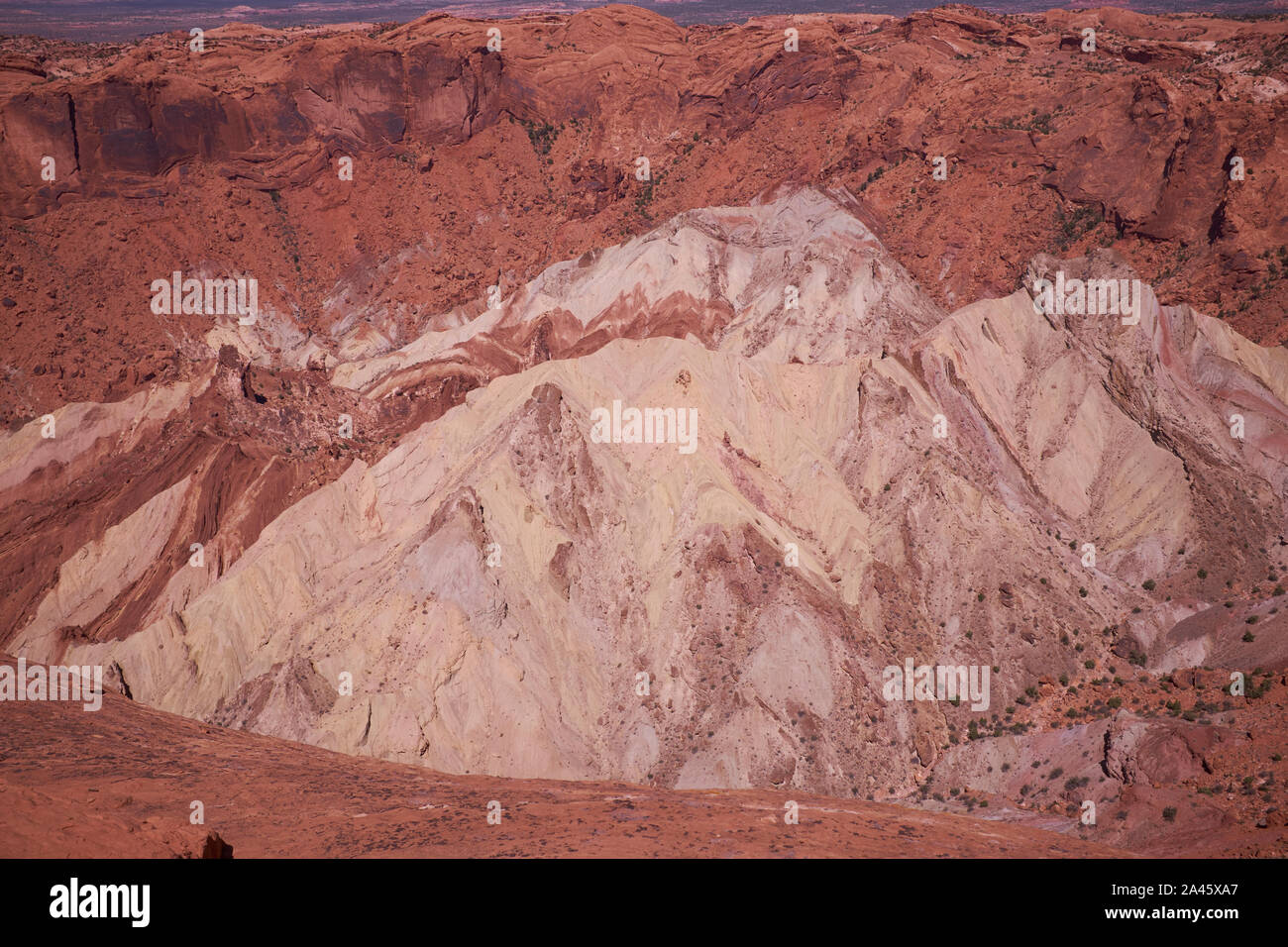 Upheaval dome hi-res stock photography and images - Alamy