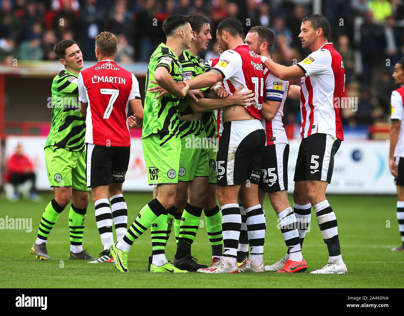 Exeter city v forest green rovers hi-res stock photography and images ...