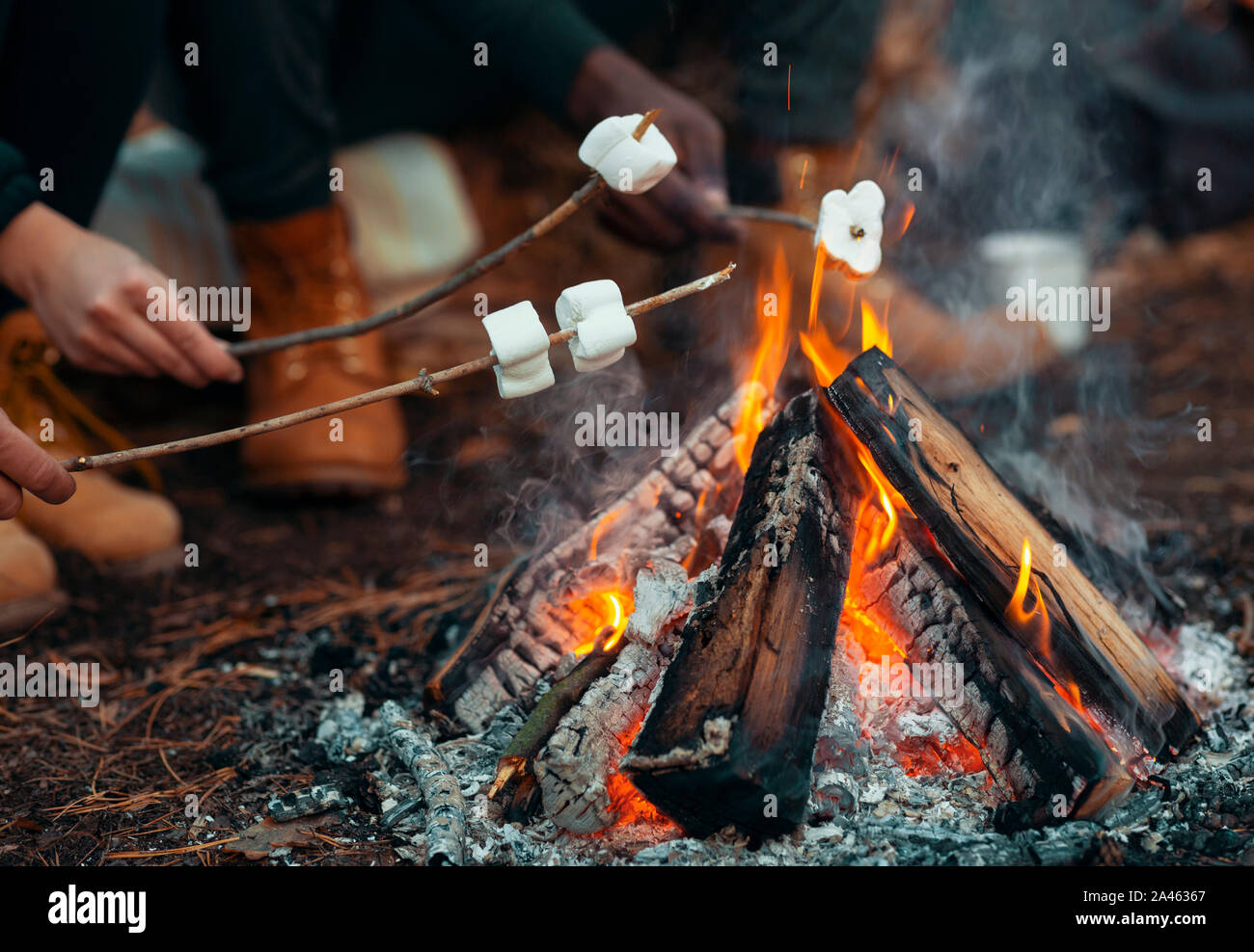 Marshmallow people hi-res stock photography and images - Alamy