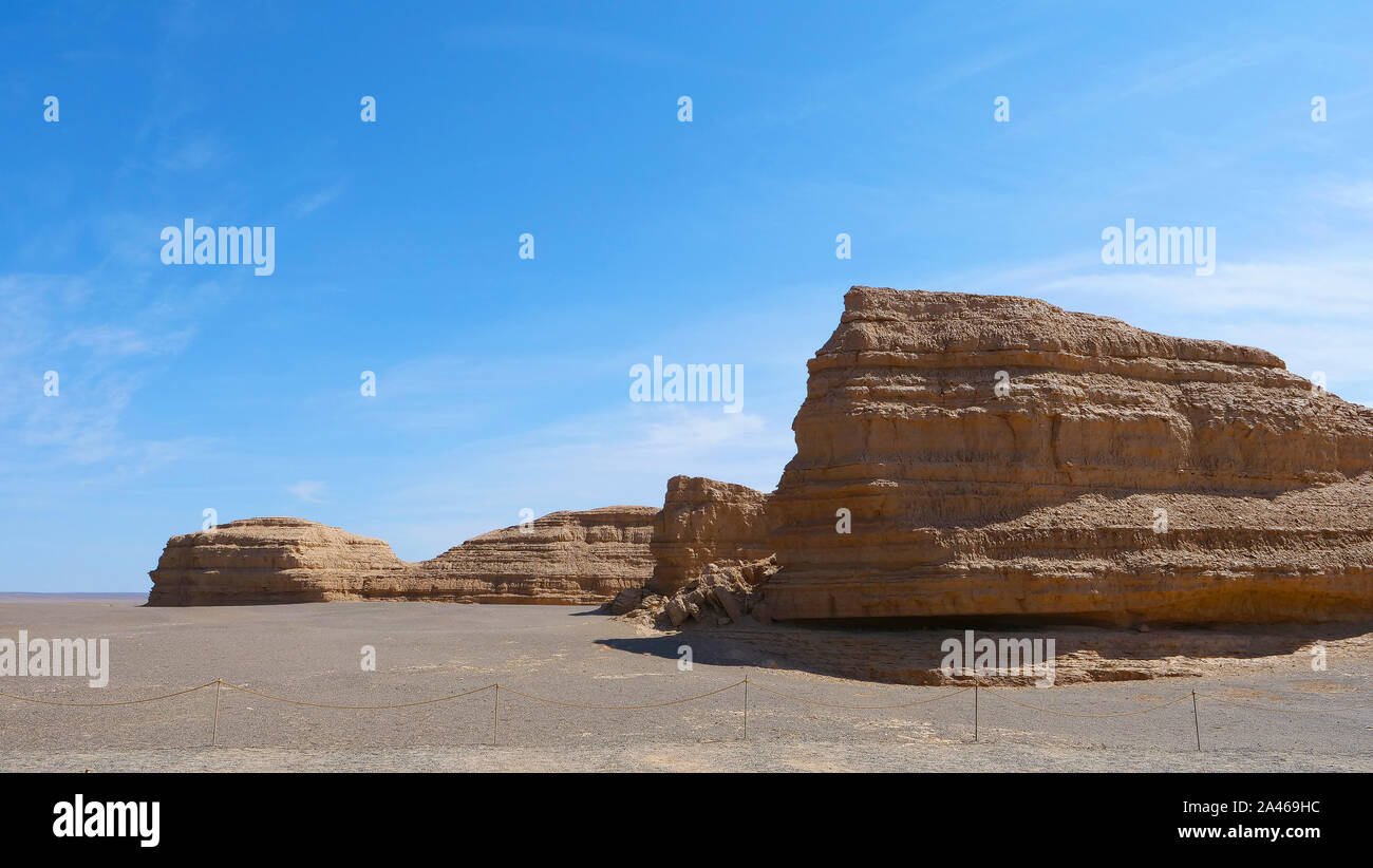Dunhuang yardang national geopark hi-res stock photography and images ...