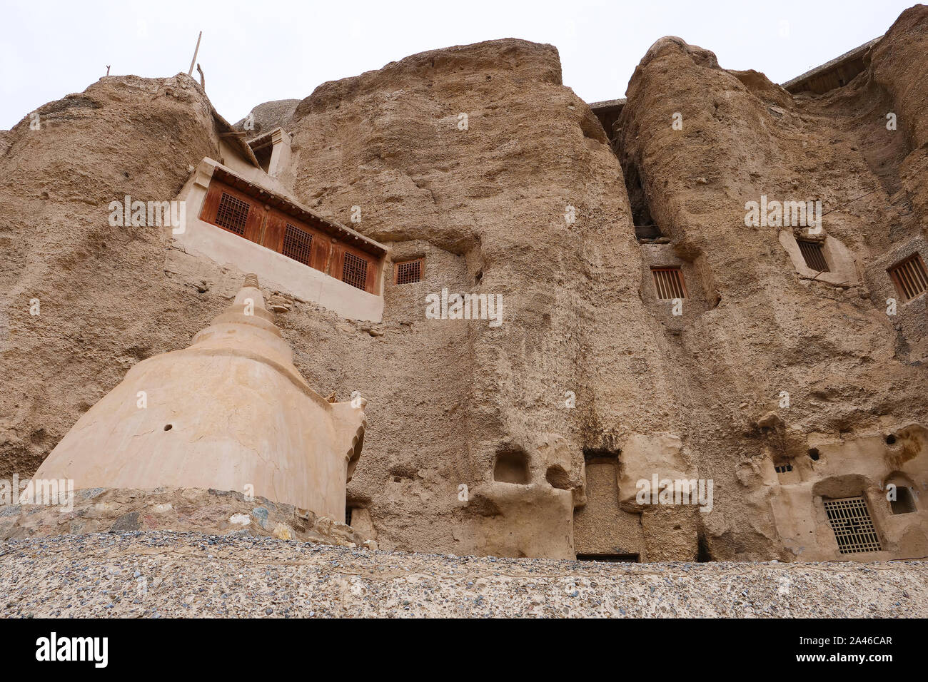 Yulin cave hi-res stock photography and images - Alamy
