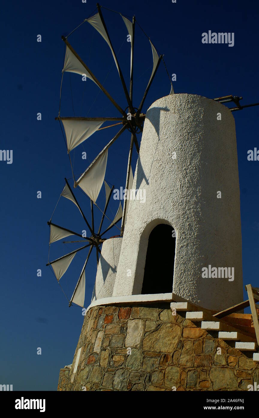 Cretan beaches hi-res stock photography and images - Alamy