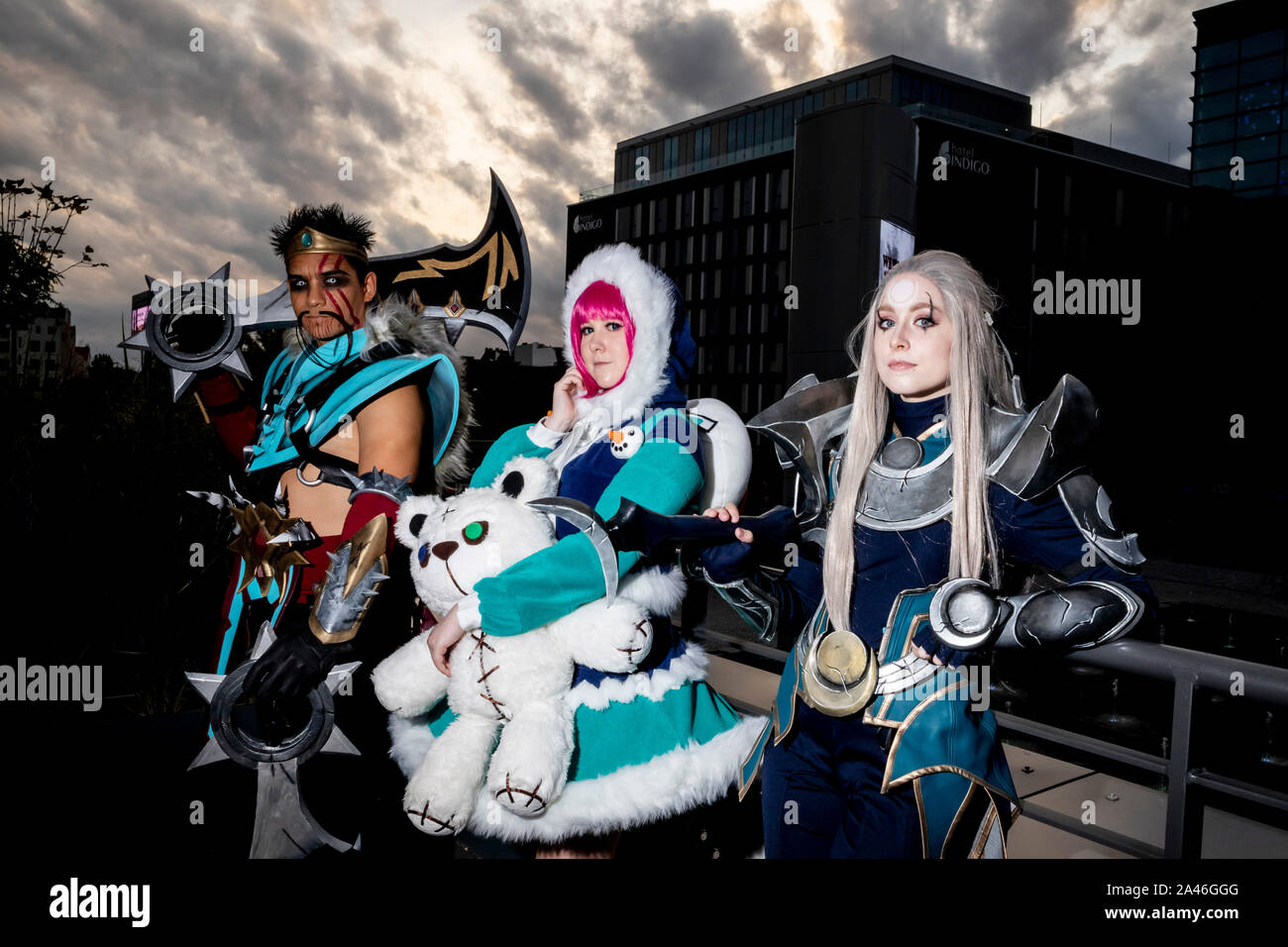 Berlin, Germany. 12th Oct, 2019. The League of Legends performers Jan ...