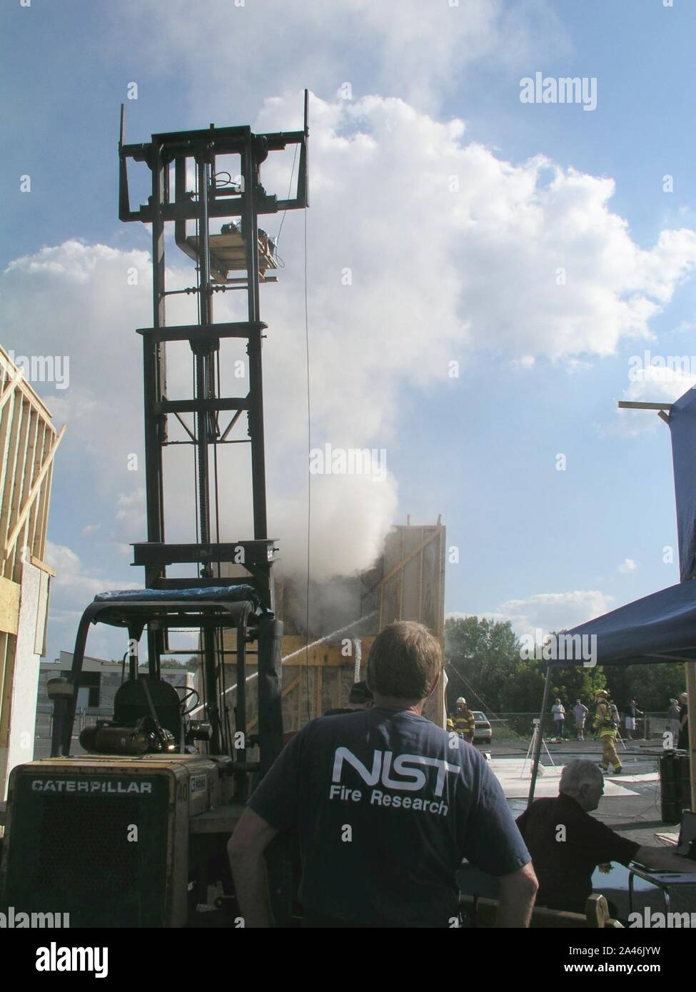 Structural collapse hi-res stock photography and images - Alamy