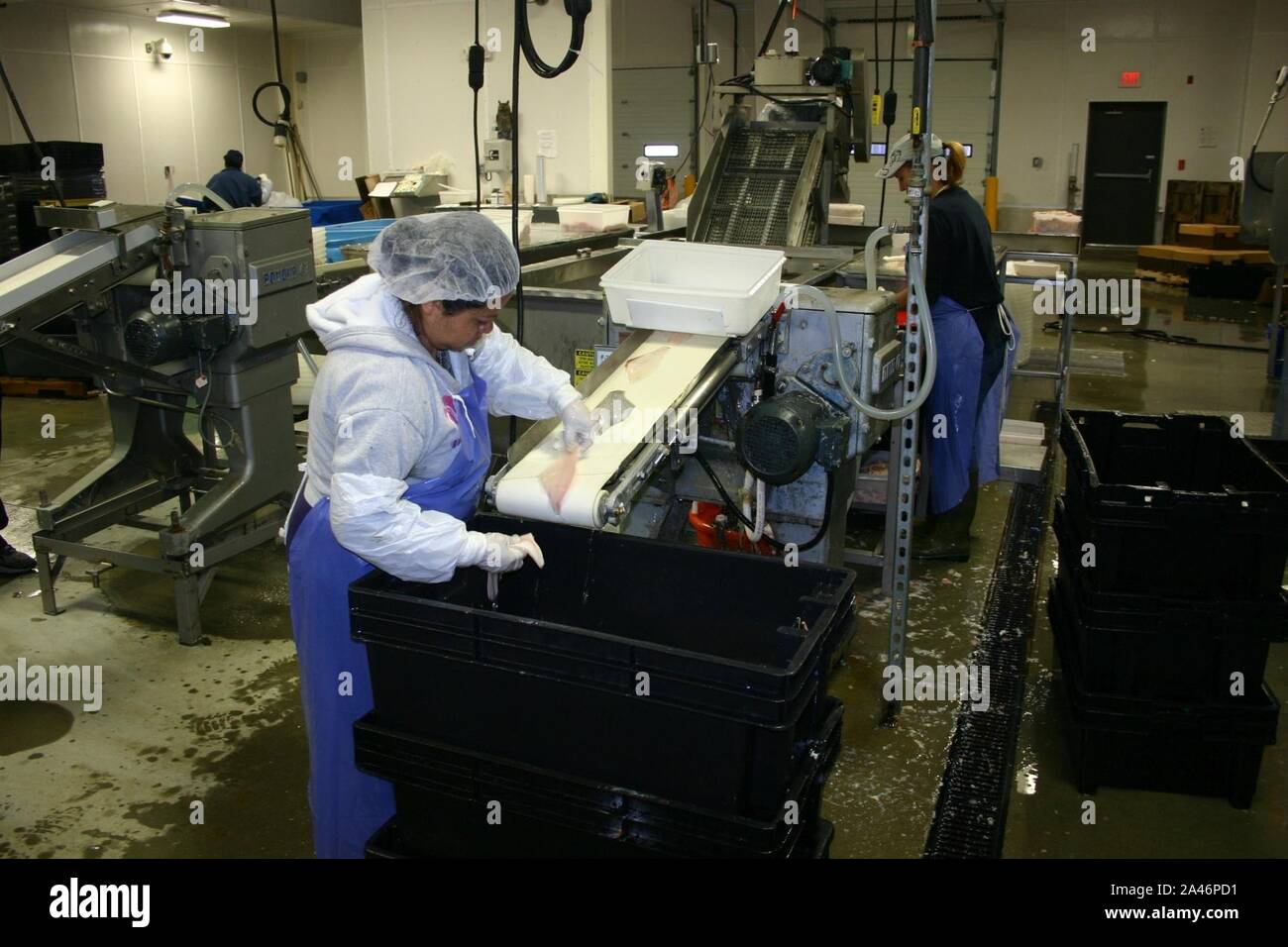 Processing center hi-res stock photography and images - Alamy