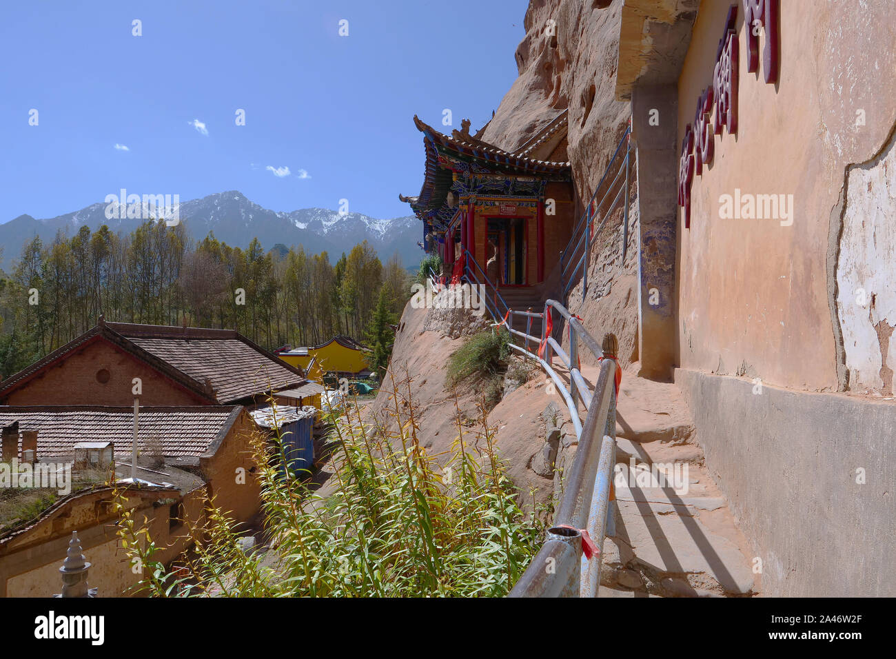 Beautiful landscape view of Thousand Buddha Caves in Mati Temple ...
