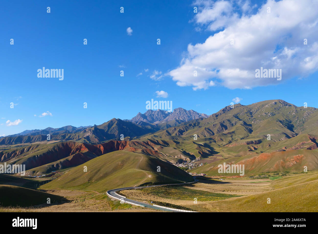 Drow mount hi-res stock photography and images - Alamy