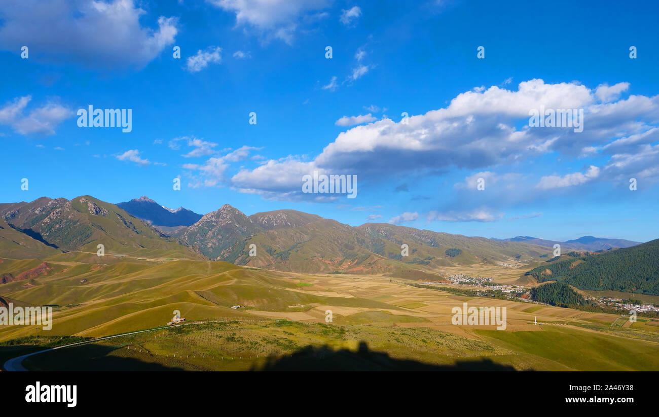 Beautiful nature landscape veiw of The Qilian Mountain Scenic Area ...