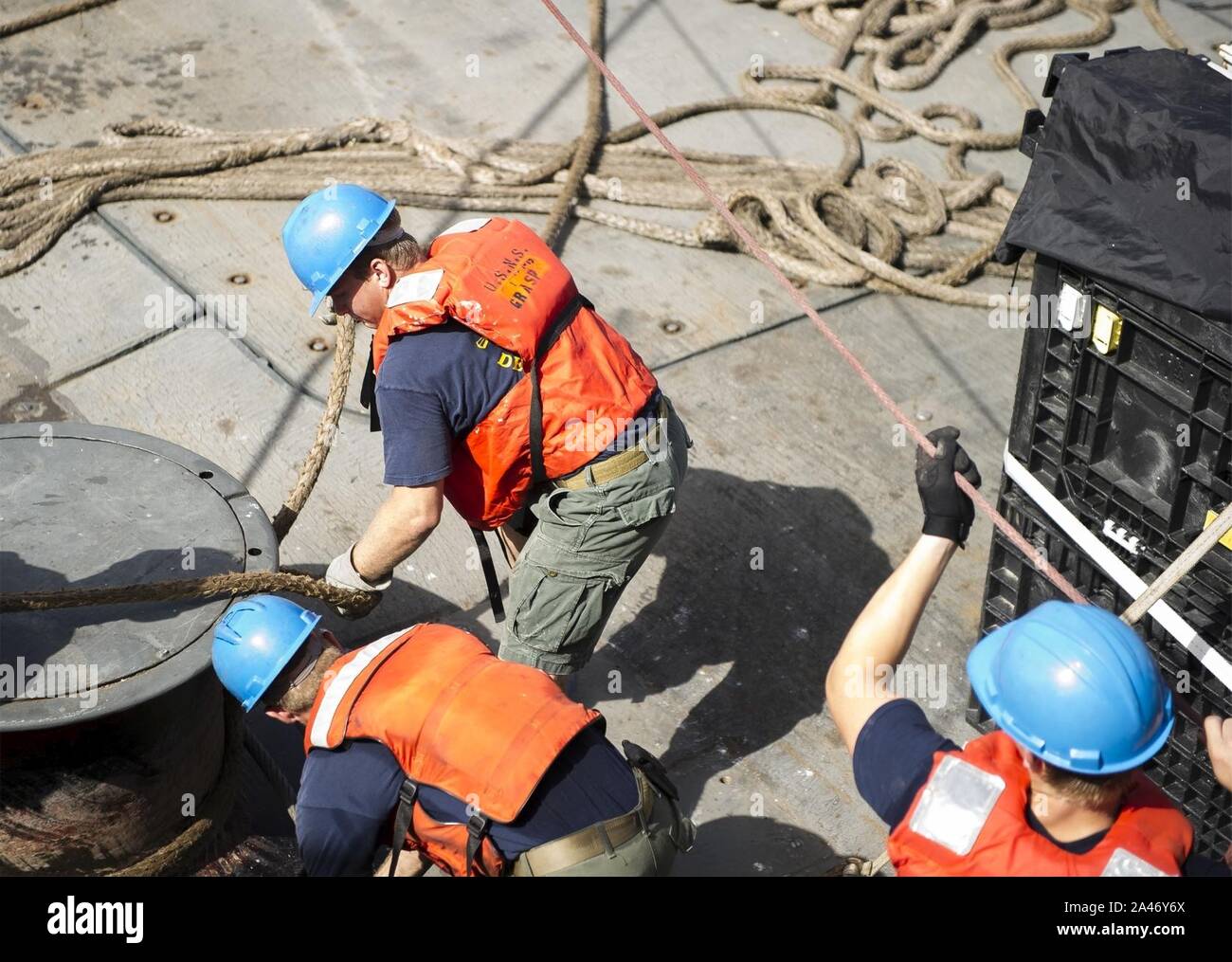 Fleet Readiness Training Program 130621-N Stock Photo - Alamy