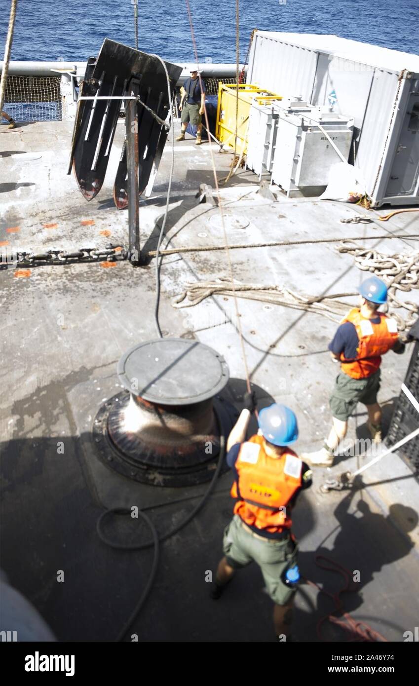 Fleet Readiness Training Program 130621-N Stock Photo - Alamy