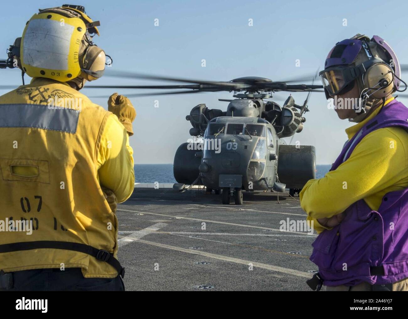 Opérati hi-res stock photography and images - Alamy