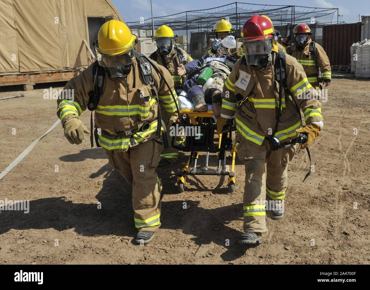 Fire rescue trainin Stock Photo - Alamy