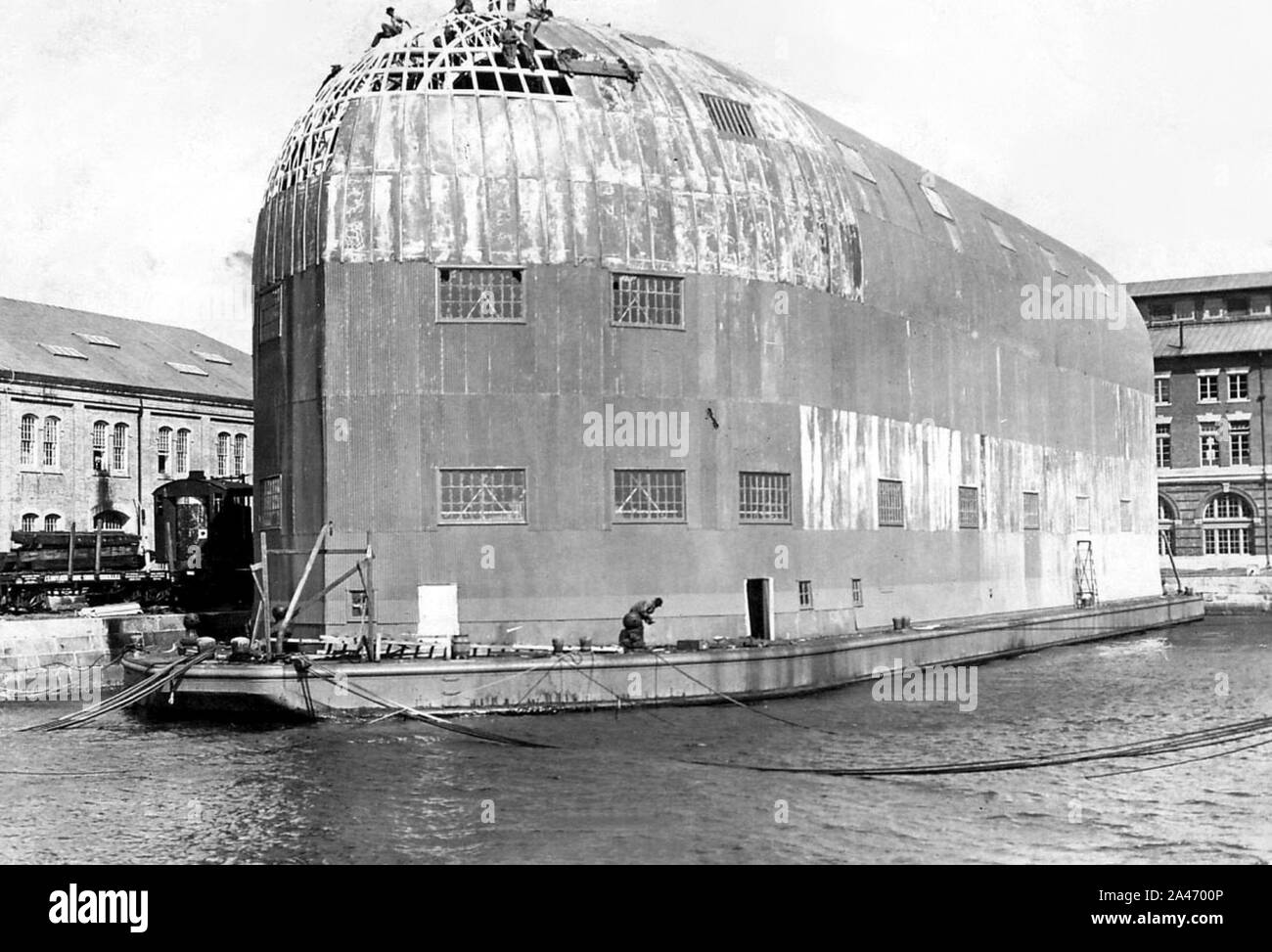 Floating airship hangar at NAS Pensacloa c1915 Stock Photo - Alamy