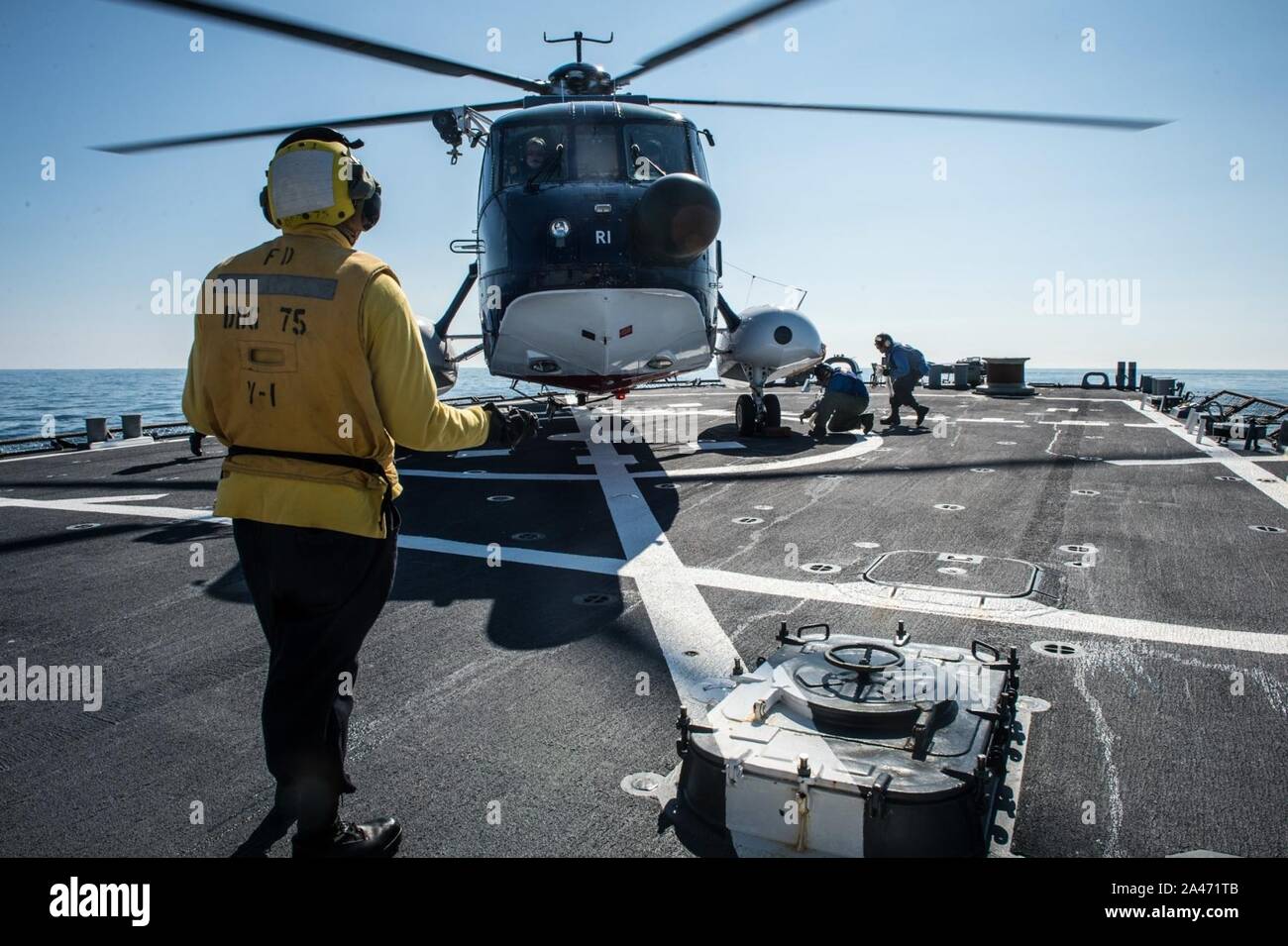 Flag officer sea hi-res stock photography and images - Alamy