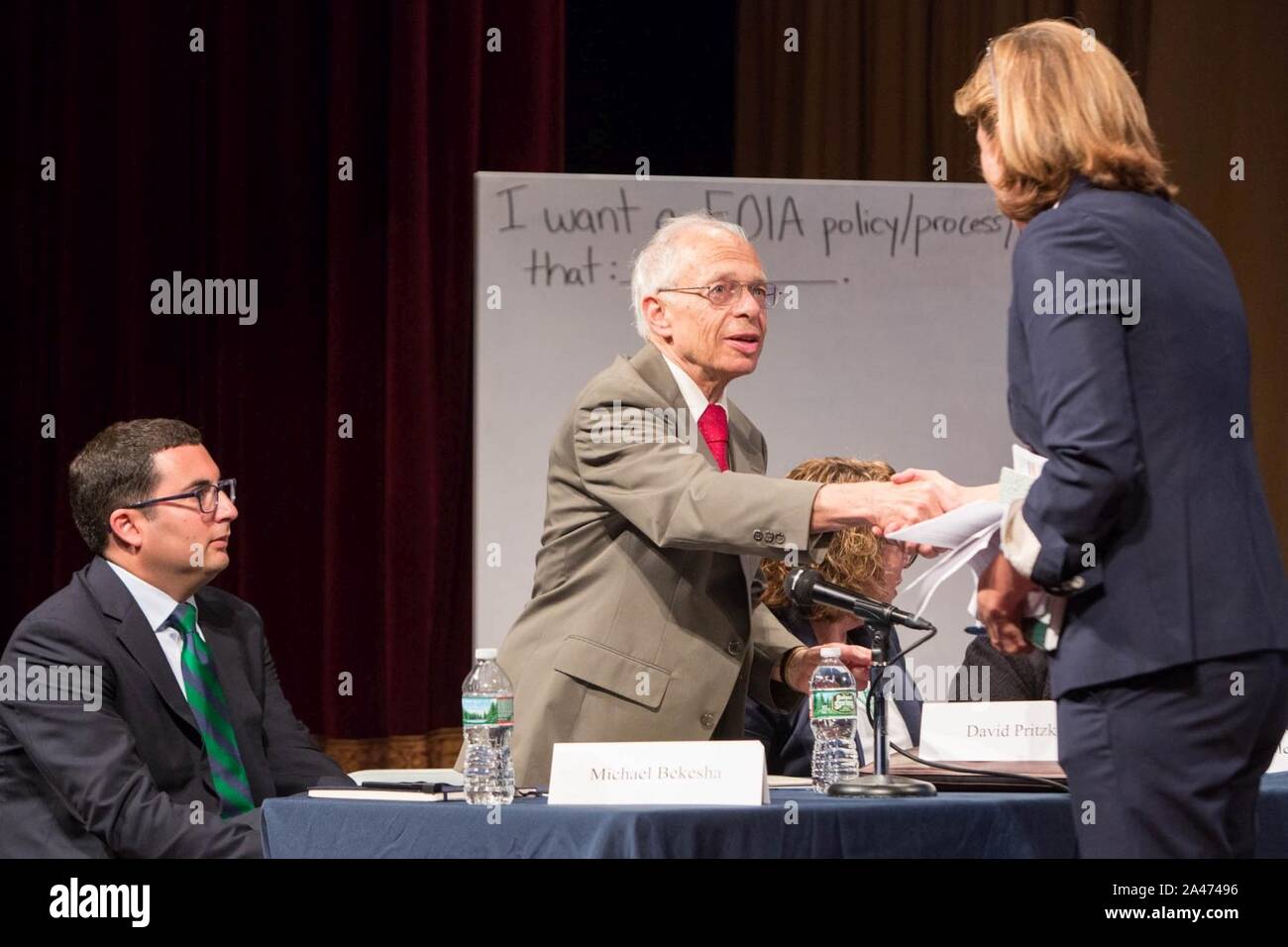 Advisory reference hi-res stock photography and images - Alamy