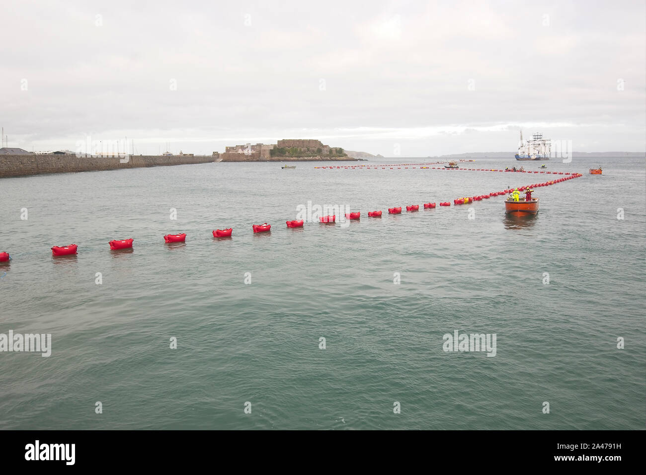 Undersea Electric Cable Preparatory Work Stock Photo - Alamy Undersea Electric Cable Preparatory Work Stock Photo - Alamy