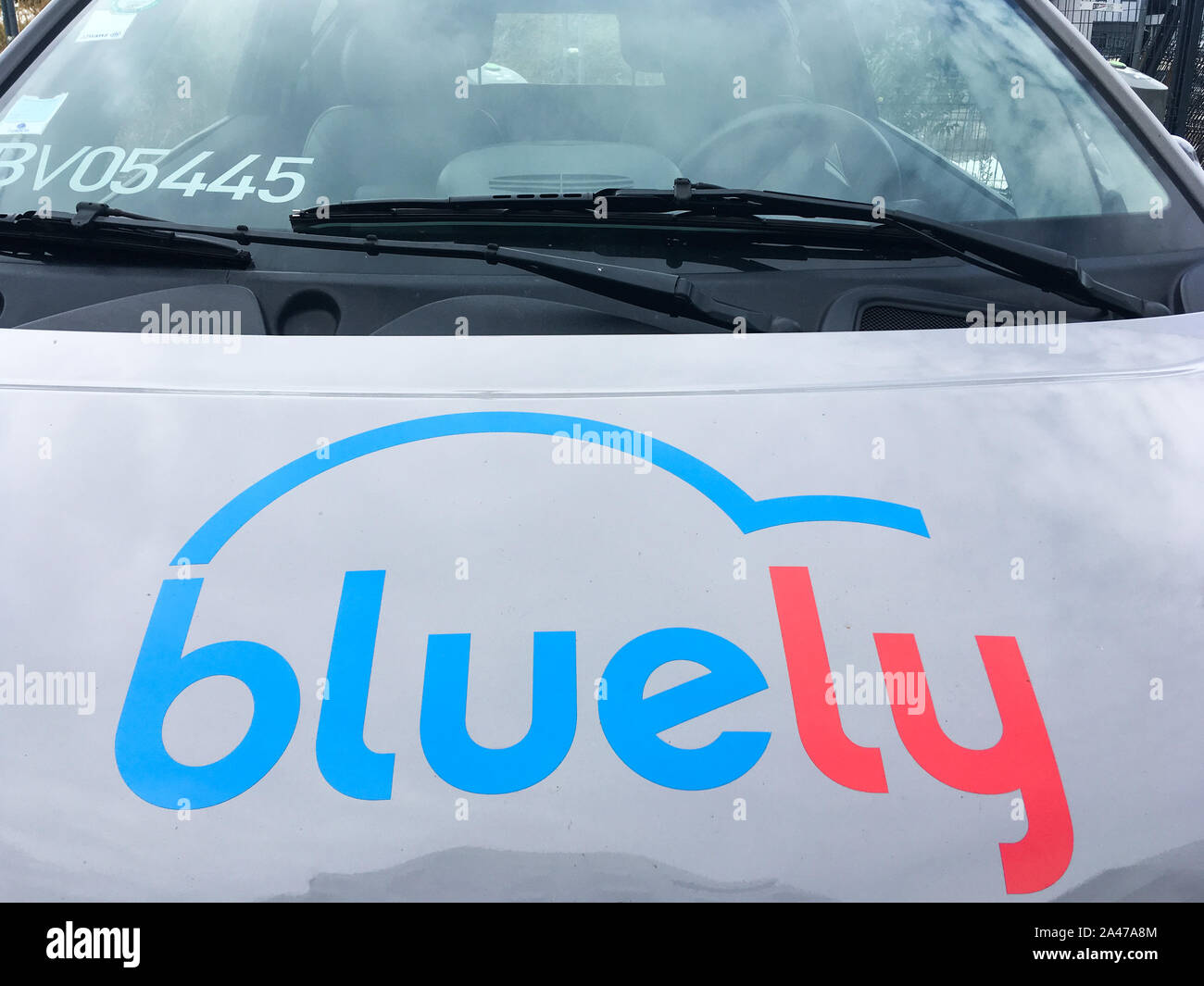 Auto partage hi-res stock photography and images - Alamy