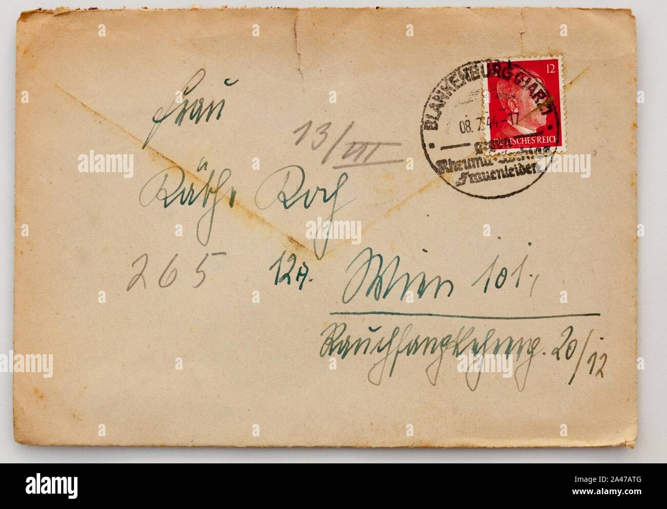 07 . 08 hi-res stock photography and images - Alamy