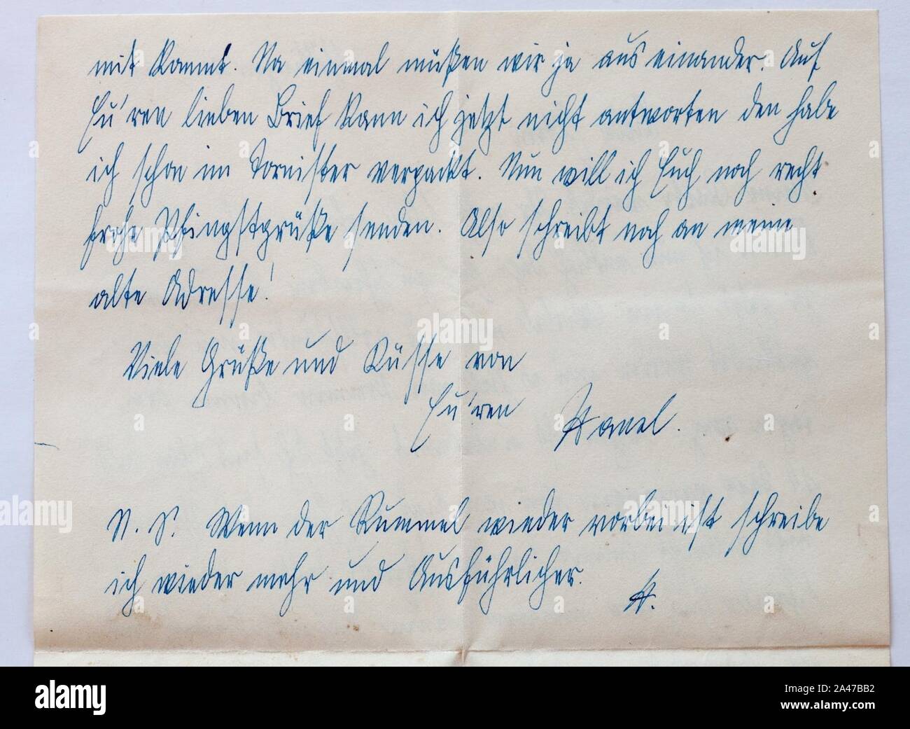 28 4 hi-res stock photography and images - Alamy