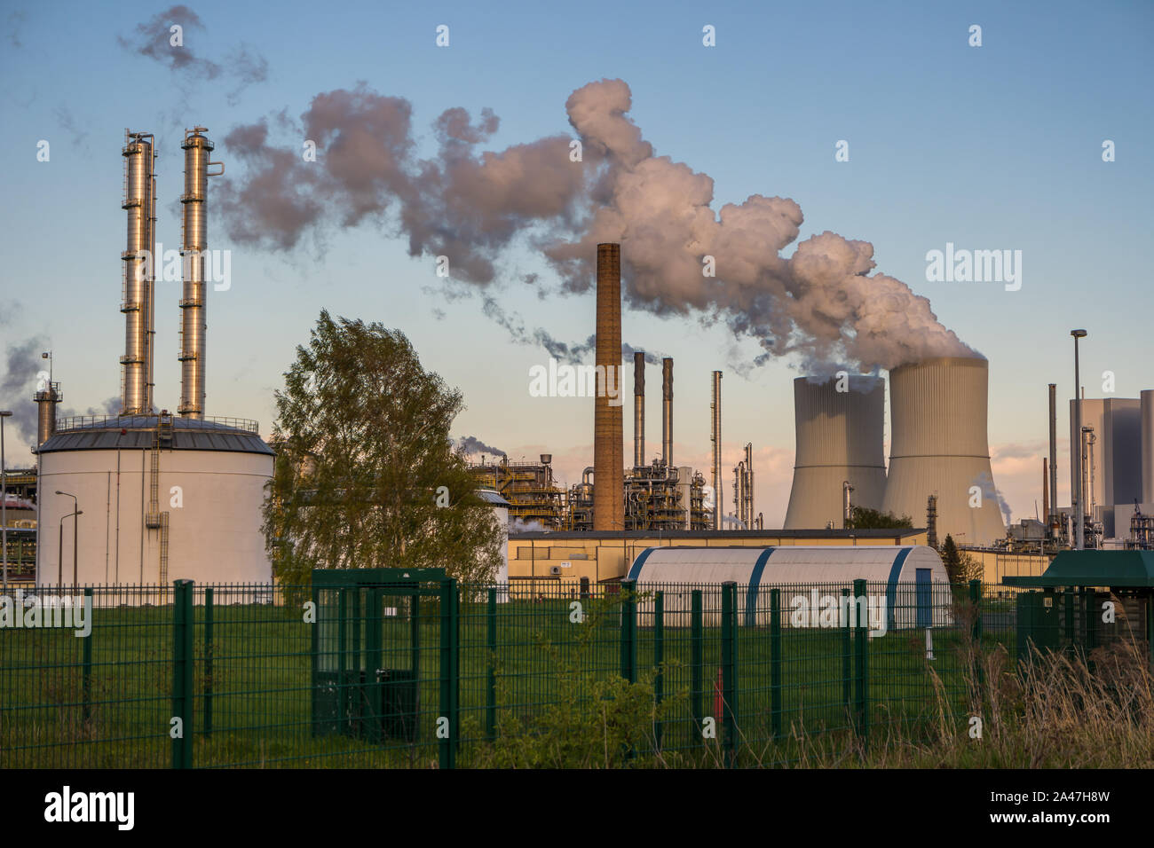 Production values hi-res stock photography and images - Alamy