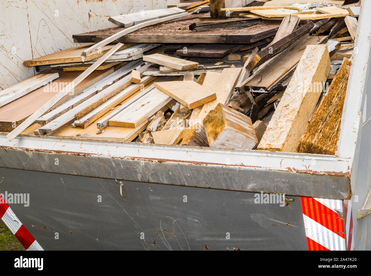Container with Timber Stock Photo - Alamy