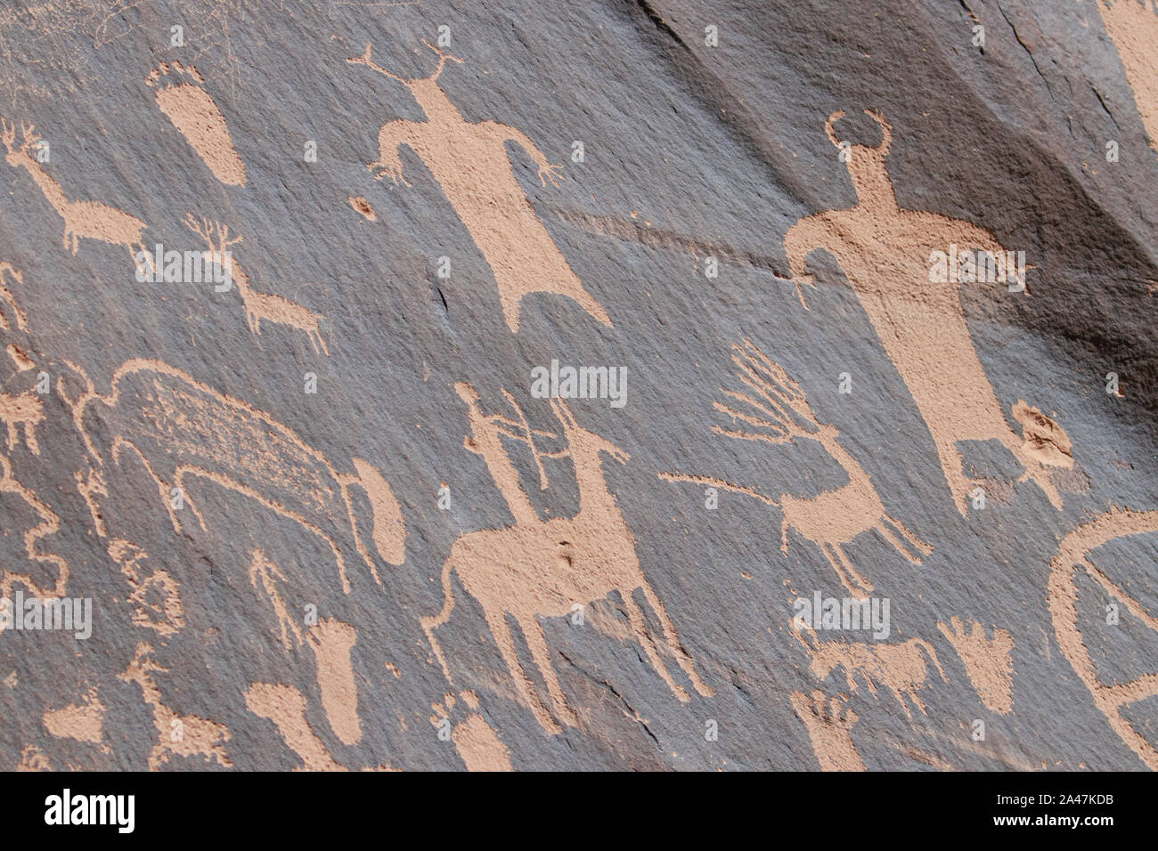 Native american petroglyphs hi-res stock photography and images - Alamy