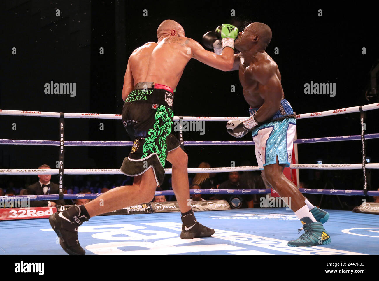 Lyndon Arthur fights Emmanuel Anim and wins the Vacant Commonwealth ...