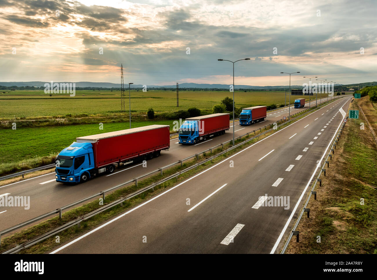 Lorry trucks hi-res stock photography and images - Alamy