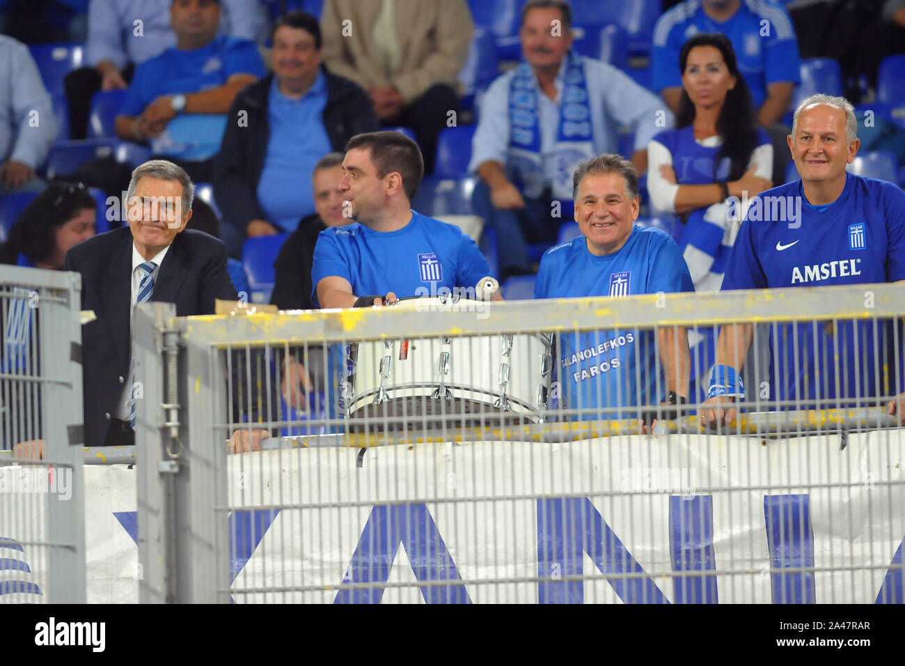 Fans grecia hi-res stock photography and images - Alamy