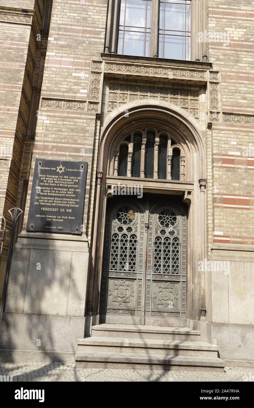 Berlin, Germany, Jewish synagogue in the city Stock Photo - Alamy