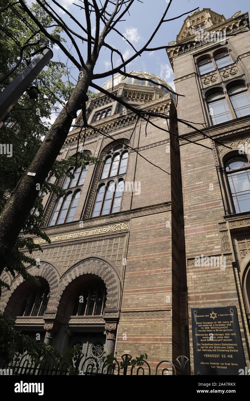 Berlin, Germany, Jewish synagogue in the city Stock Photo - Alamy