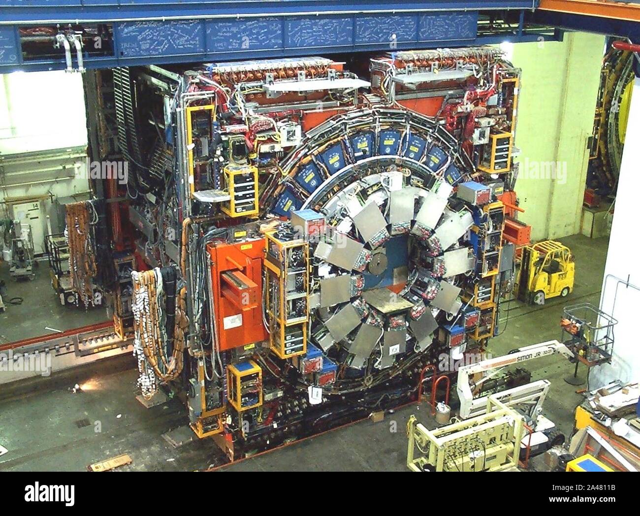 Fermilab - CDF detector rolling in for run 2 Stock Photo - Alamy