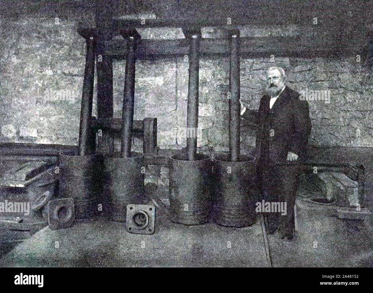 Années 1900 hi-res stock photography and images - Alamy