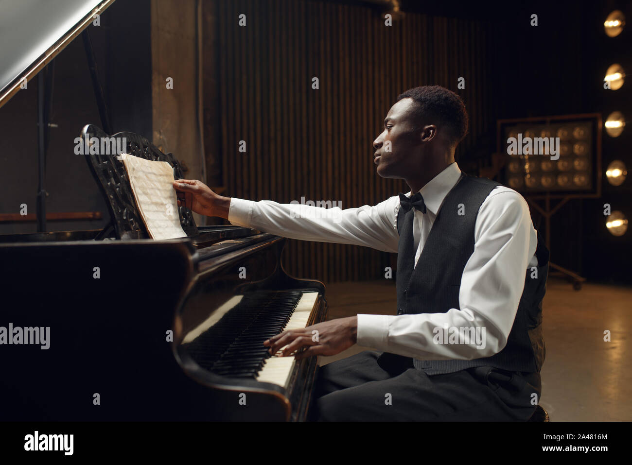 Concert Pianist High Resolution Stock Photography and Images - Alamy