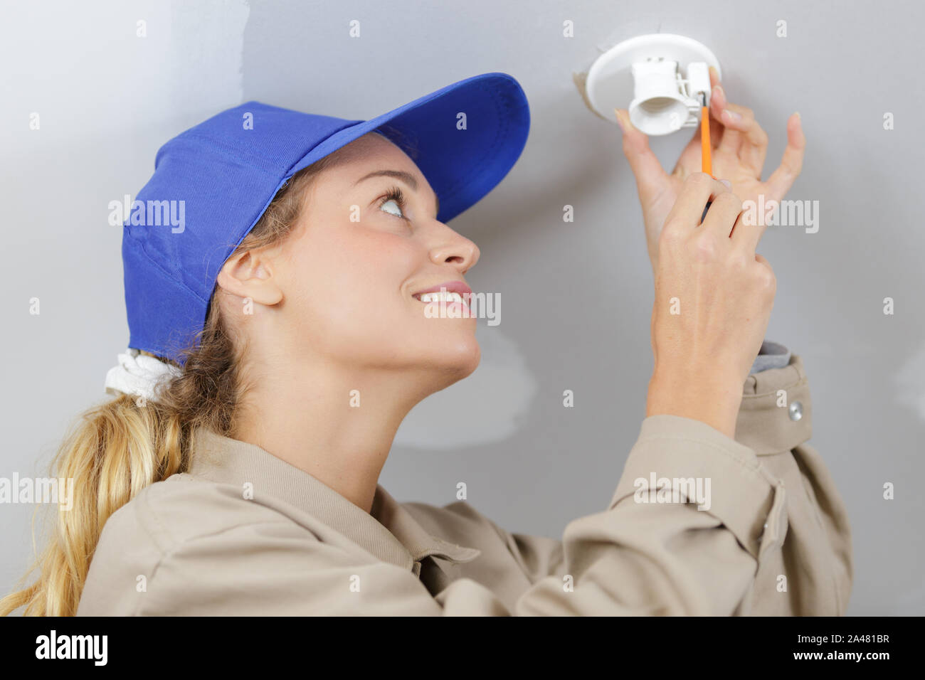 Overhead Light Fitting High Resolution Stock Photography and Images - Alamy