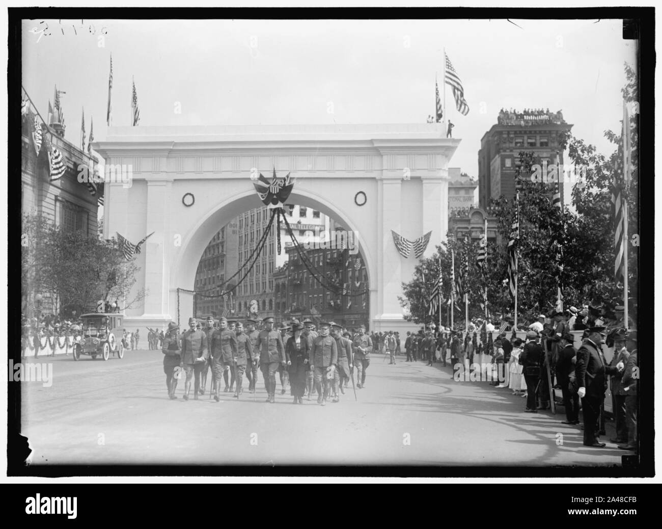 American first division parade hi-res stock photography and images - Alamy