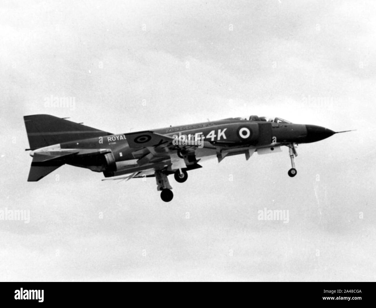 First F-4K Phantom FG.1 landing at McDonnell plant 1966 Stock Photo - Alamy