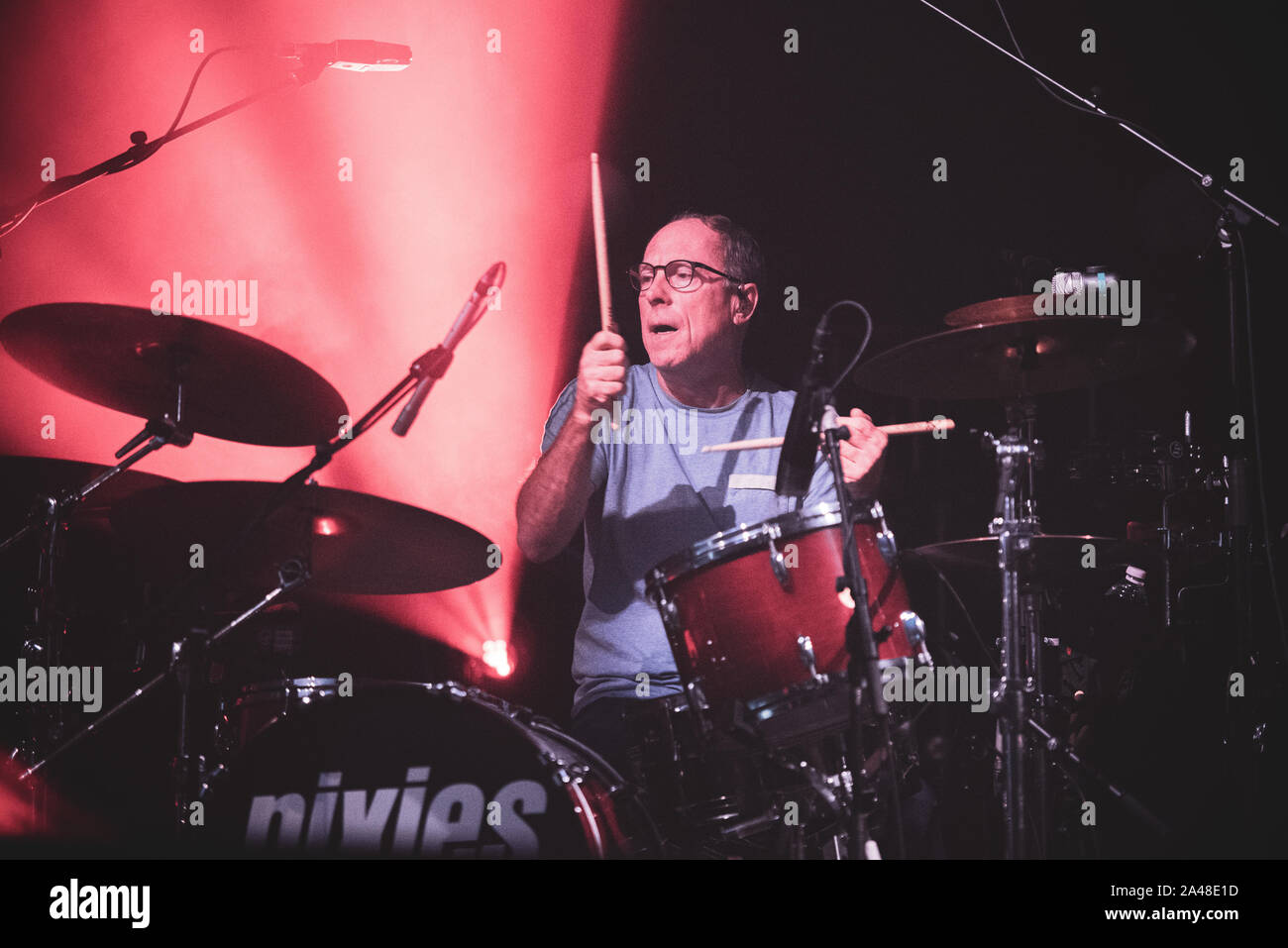 Pixies lovering drums hi-res stock photography and images - Alamy