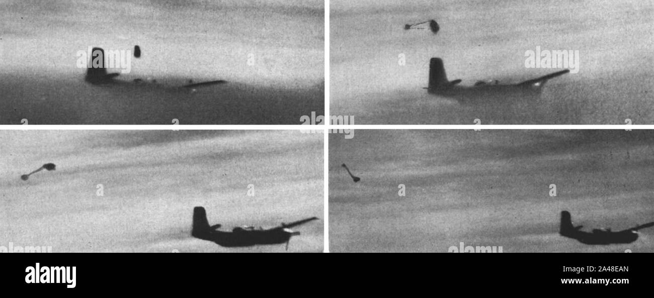 First live US Navy ejection seat in flight in 1946 Stock Photo - Alamy
