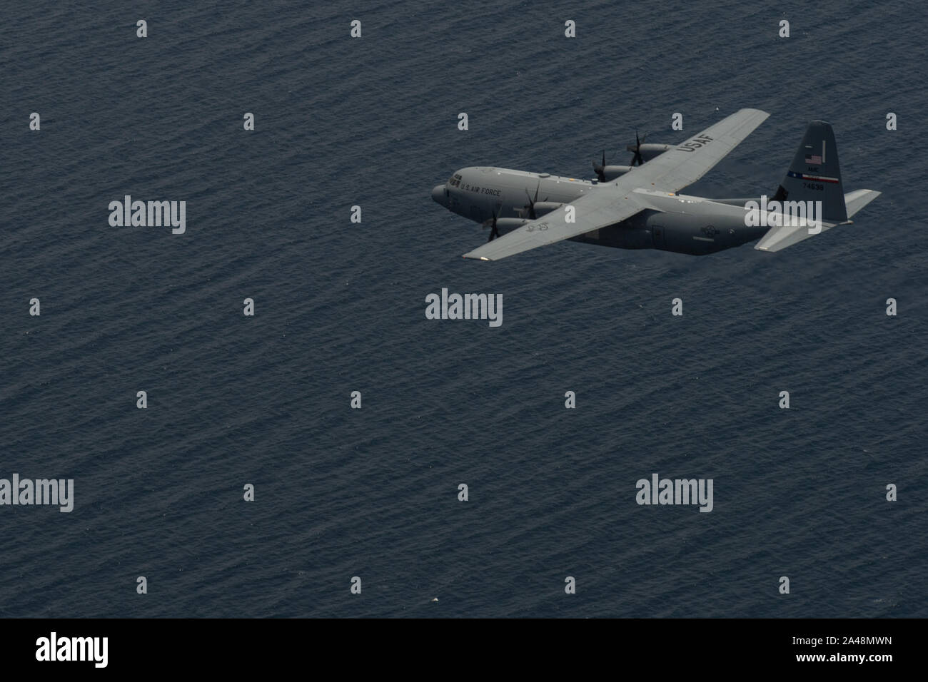 75 eas hi-res stock photography and images - Alamy