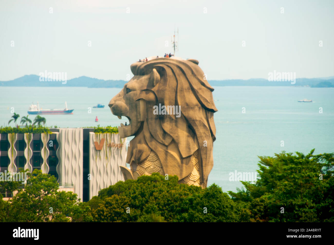 Merlion Statue on Sentosa Island - Singapore Stock Photo - Alamy