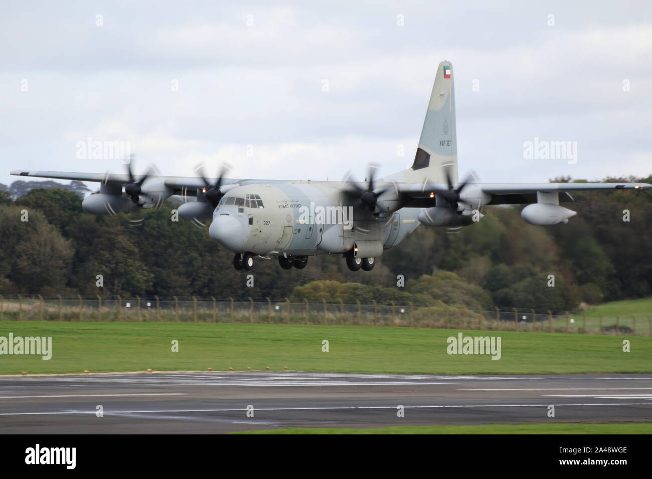 Kc 130 hercules hi-res stock photography and images - Alamy