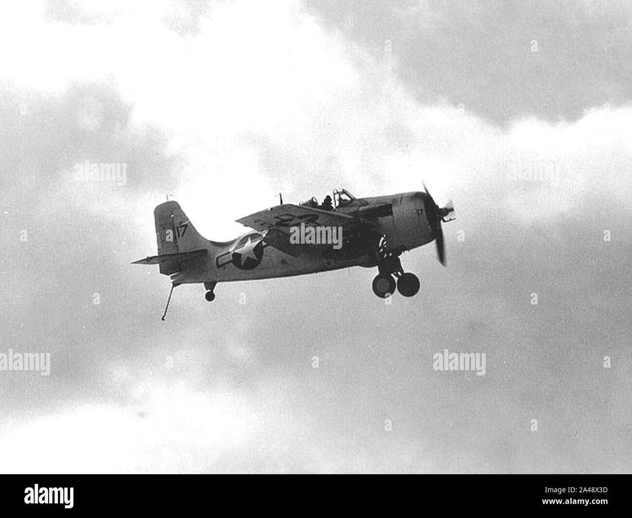 FM-2 Wildcat flies near USS Core (CVE-13) 1944 Stock Photo - Alamy