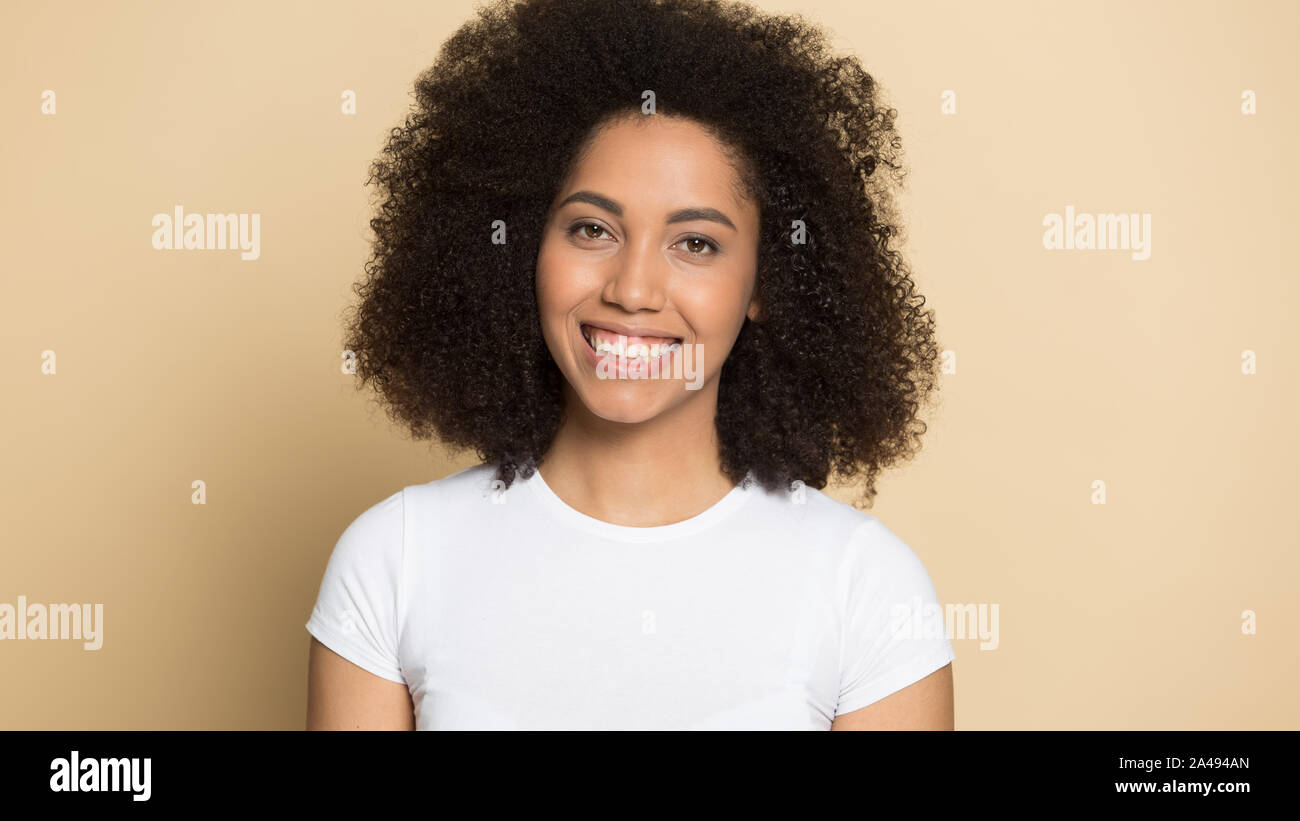 University student headshot smiling hi-res stock photography and images ...