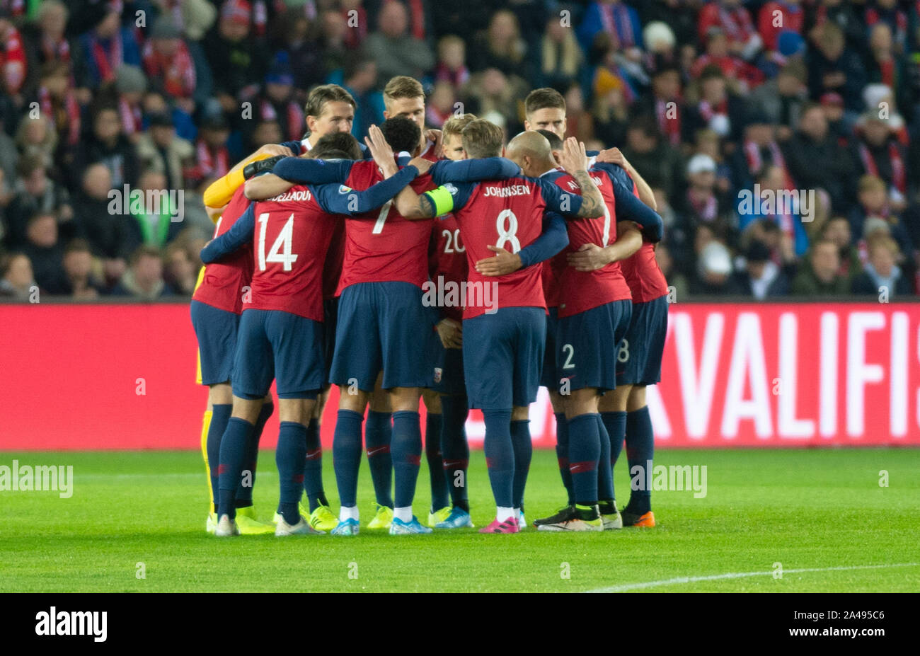 Oslo, Norway. 12th Oct, 2019. The players of Norway stand side-by-side ...