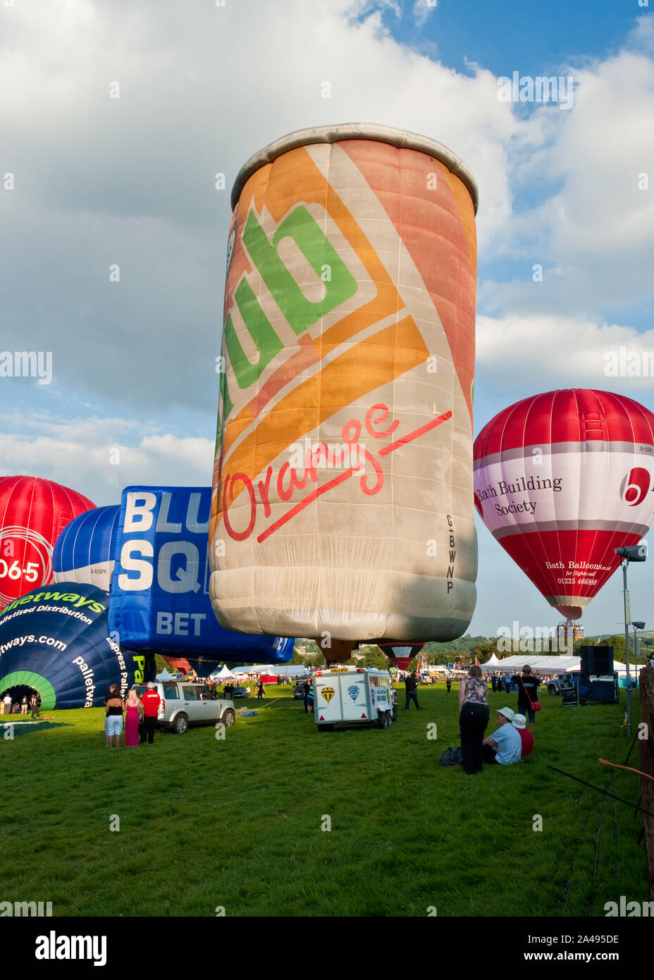 "Club Orange" hot air balloon. Bristol International Balloon Fiesta ...