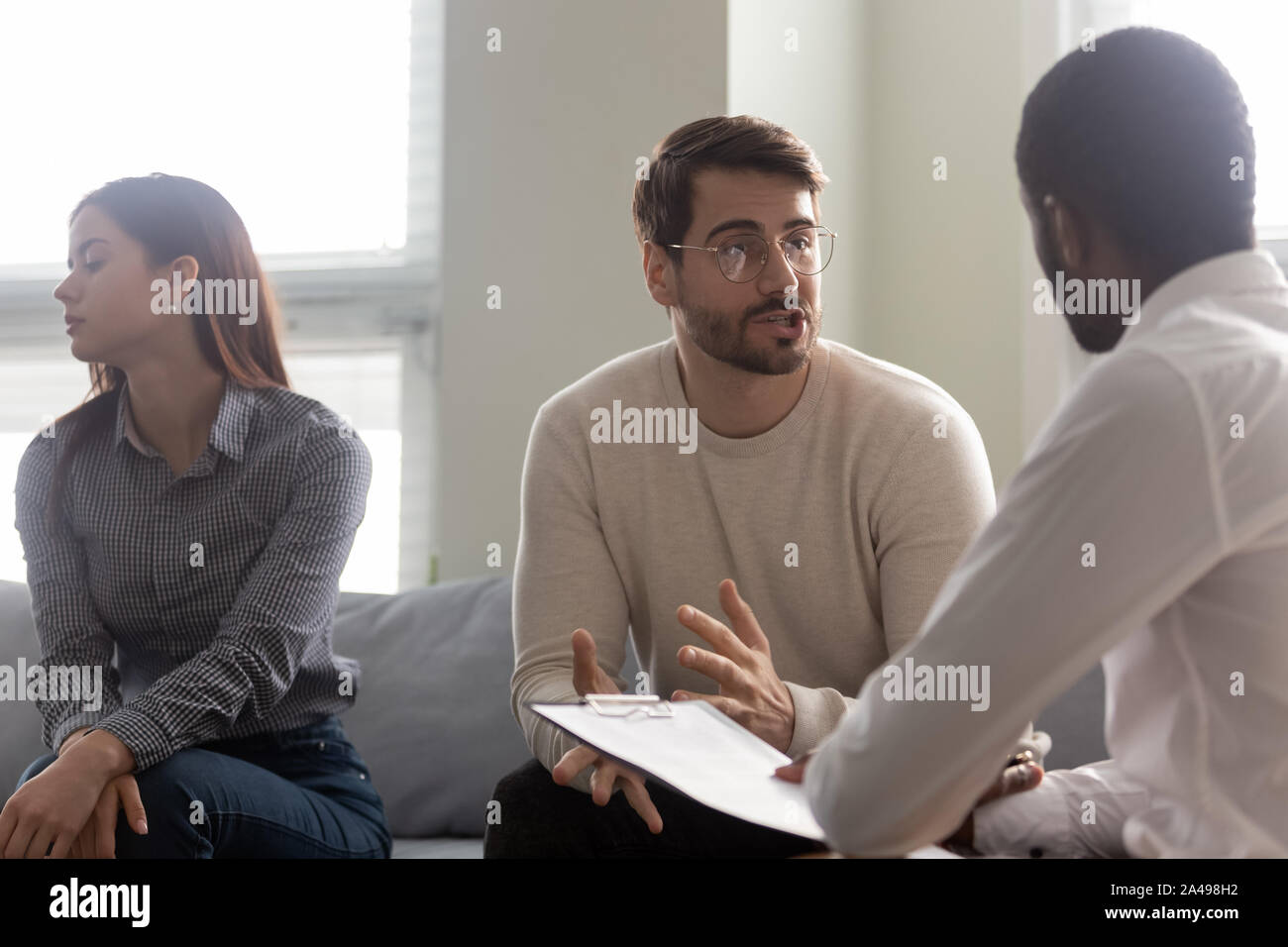 Dissatisfied divorce hi-res stock photography and images - Alamy