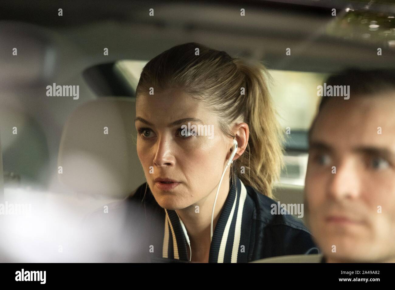 ROSAMUND PIKE in THE INFORMER (2019), directed by ANDREA DI STEFANO ...