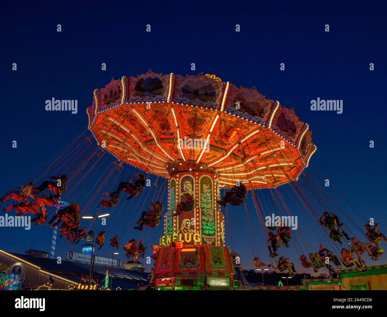 Swing carousel at the oktoberfest hi-res stock photography and images ...