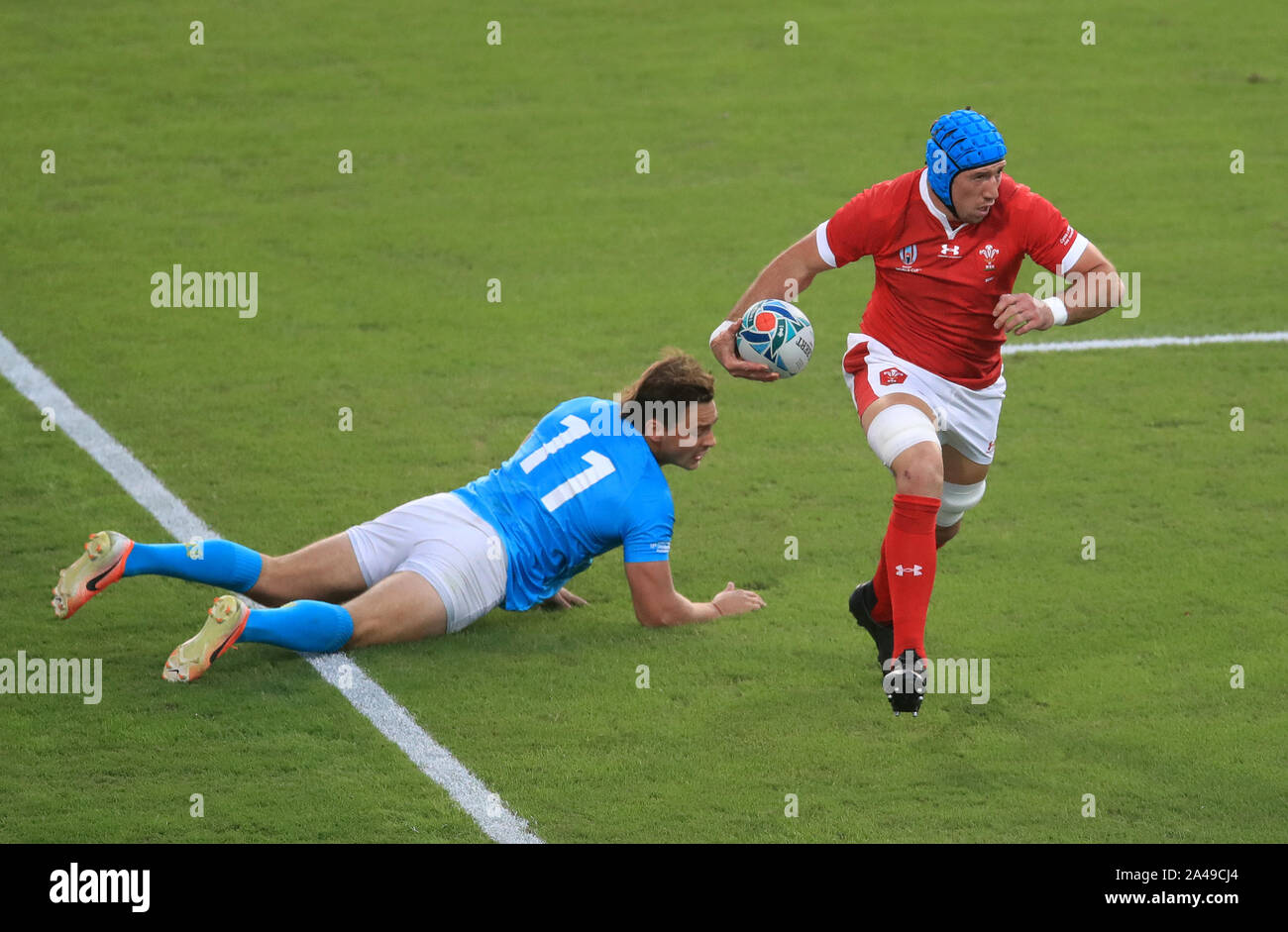 Wales' Justin Tipuric breaks during the 2019 Rugby World Cup match at ...